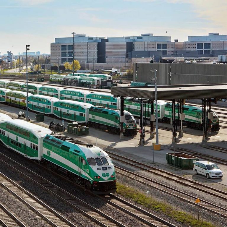 Ontario Adding More Service on GO Transit and UP Express - Canadian ...